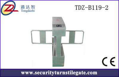 Cina Portone automatico pedonale della barriera dell'oscillazione dell'OEM con il lettore del controllo di accesso di RFID, impermeabile in vendita