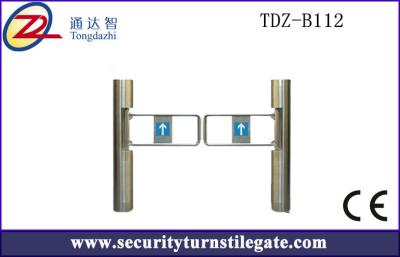 China Control de acceso automático del torniquete del oscilación de la entrada con el motor sin cepillo de DC en venta