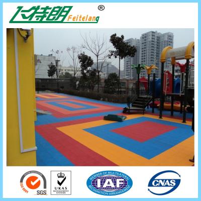 Cina Sport di gomma di collegamento del poliuretano del campo da tennis delle piastrelle per pavimento che pavimentano rendimento elevato in vendita