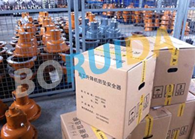 Cina Red Construction Material Hoist Single Cage , Electric Ladder Lift in vendita
