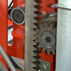 Cina Double Cage Building Site Hoists / General Construction Lift 1 T - 3.2 Ton in vendita