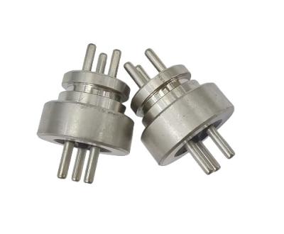 中国 モントリングスクリューコアコラム ヘルメティックフィードスルーコネクタ 0.5mm-3.2mm 温度 -70.Cから300.C 販売のため