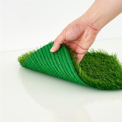 Китай Ширина крена воды проницаемая 2m~4m покрасила поддельную траву 30mm Astroturf продается
