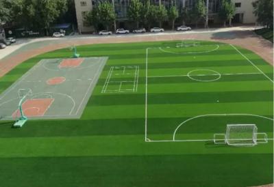 China 40mm het Gras Kunstmatig Gras van het Speelplaats Openluchtgolf voor Yard Te koop