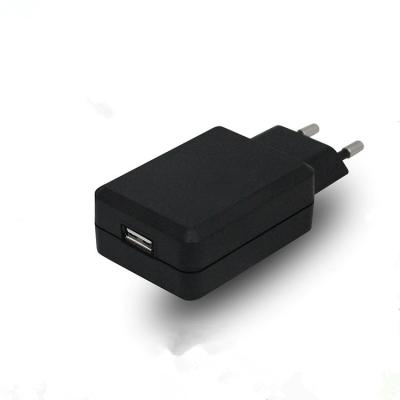 Cina approvazione del FCC del CE ROHS degli adattatori del caricatore del telefono cellulare di USB del supporto della parete di 5V 2A in vendita