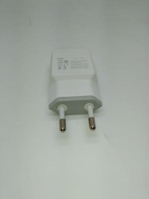 Cina AC100 - spina di Efficency ccc del caricatore universale del Usb del portatile 240V alta in vendita