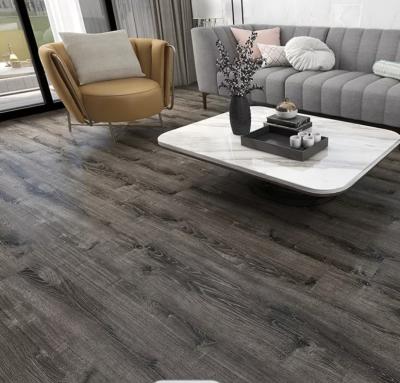 Cina Embossed Waterproof Lvt Click Flooring 180x220mm Hotel Room Flooring in vendita