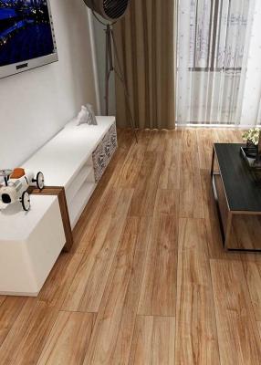 Cina Plance di legno del pavimento del laminato della buccia e del bastone del bagno in vendita