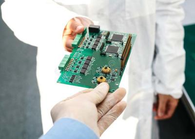 中国 50UM プロトタイプ プリント基板アセンブリ 0.1mm 10 層 PCB 製作 販売のため