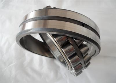Cina Cuscinetto a rulli sferico CCW33 22217 CAW33 di SKF 22217 con la doppia fila in vendita