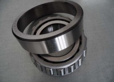 中国 トラックのための鋼鉄おりが付いている単一の列 C5 の先を細くすることの軸受 30202 販売のため