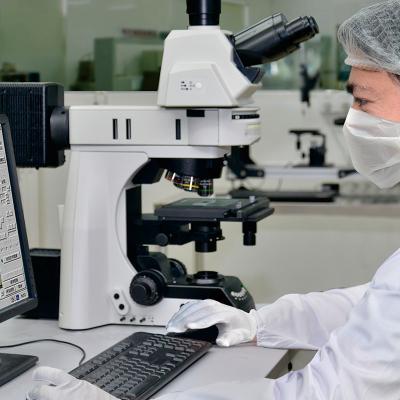 China Wijst de Metallurgische de Microscoop Semi Auto van opto-EDU a13.1093-r Trinocular op het Polariseren van BF/DF DIC Te koop