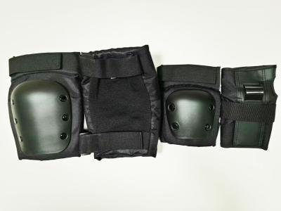 Cina 6PCS scherza l'insieme protettivo dell'ingranaggio di pattinaggio a rotelle dell'ingranaggio di sport regolabili protettivi adulti del cuscinetto in vendita