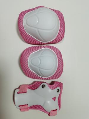 Cina Il panino Mesh Cloth Roller Skating Protective di ispessimento innesta i pp resistenti agli urti in vendita