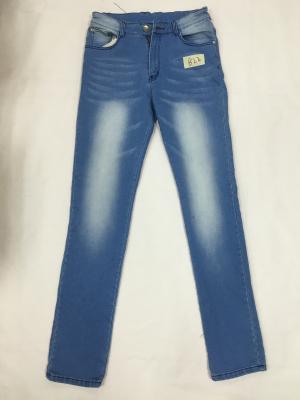 Cina Le donne strappate blu-chiaro dimagriscono i jeans diritti della gamba più la misura rilassata dimensione in vendita