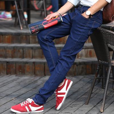 Cina I jeans affusolati degli uomini comodi di usura, vari stili più i jeans scarni di dimensione in vendita