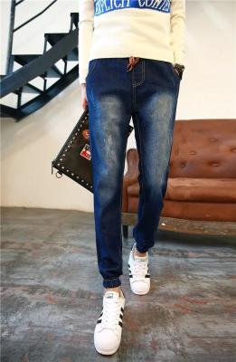 Cina Gli uomini afflitti stile europeo dimagriscono l'incorniciatura diritta 100% della costola del denim del cotone dei jeans in vendita