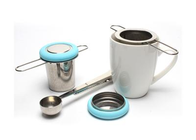 Cina Piegatura del canestro di Infuser del tè di acciaio inossidabile di 304 cupole la doppia tratta il canestro del filtro dalla teiera in vendita