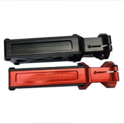Κίνα ίνα άνθρακα περικοπών 25mm CNC που επεξεργάζεται στη μηχανή για UAV άξονα RC τα πολυ μέρη κηφήνων προς πώληση