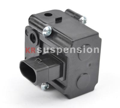 Cina Blocchetto 37206789450 della valvola del compressore della sospensione dell'airbag di BMW 37206789450 4722555610 in vendita