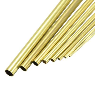 China Tubo de bobina de cobre sem costura Vermelho/amarelo99% Cu 2-30 mm de espessura à venda