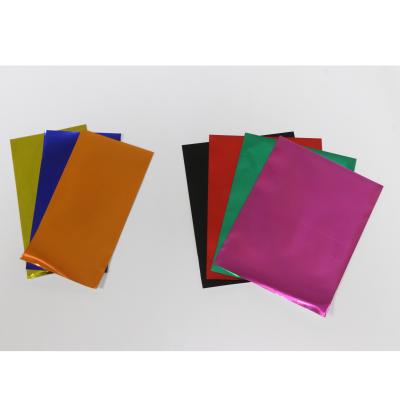 Cina Luxury Gifts Seal Black Bag Packaging Self Adhesive Gift Bag in vendita