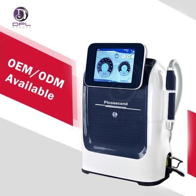 China Máquina de eliminación de tatuajes láser de peeling de carbono eficiente de picosegundos con 3 longitudes de onda 755nm 1064nm 532nm en venta