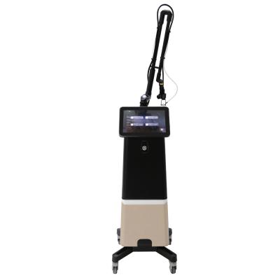 China Neueste 40 Watt CO2 Laser-Fraktionsmaschine mit vaginalen Verengung Narbenentfernung zu verkaufen