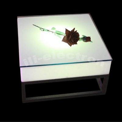 Cina Portable square plastic led luminous table with metal shelf in vendita