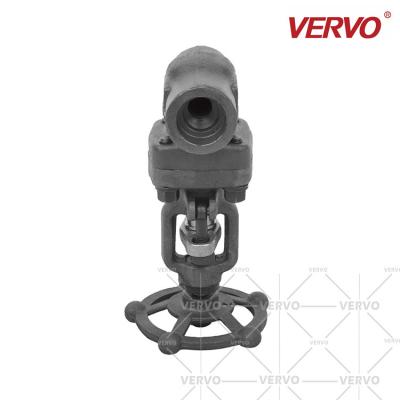 Cina Valvole di globo della valvola di globo dell'acciaio legato della valvola di globo di A182 F11 DN20 per l'incavo di controllo di flusso che salda la valvola di globo 800LB in vendita