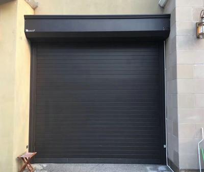 Chine Portes à télécommande de rouleau de volet de lamelle d'alliage d'aluminium avec l'unité centrale Infilled à vendre