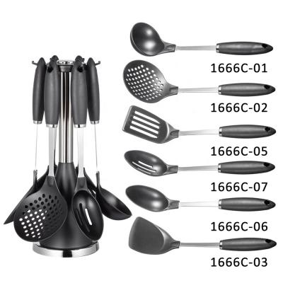 Cina Strumenti da cucina in plastica Set di colori personalizzati sostenibili Spatola Turner Masher Spaghetti in vendita