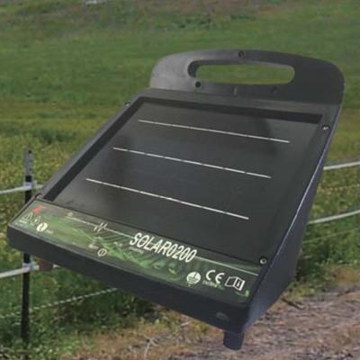 China Solar Energizer of electric fencing Green color Energizer Solar Electric Fence Charger Controller of electric fence for sale