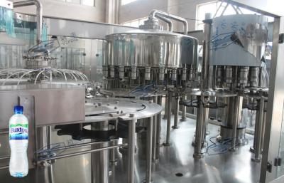Cina Bottiglie della macchina di rifornimento dell'acqua minerale di Full Auto 8000 per velocità di ora in vendita