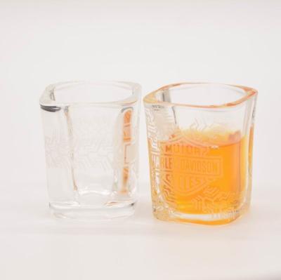 Chine Marques Logo Square Shot Glasses, épousant des verres à liqueur pour le boire de Sprit à vendre