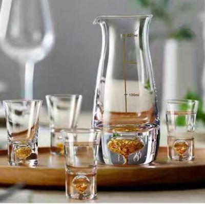 Chine Ensemble de verre à liqueur du fond de feuille d'or à vendre