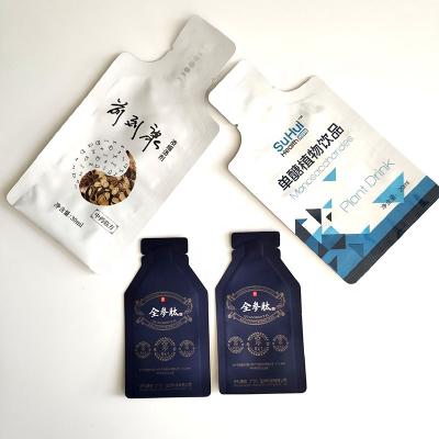Cina Barrier Logo Edibles Foil Plastic Zipper Food Packaging Printed Custom Shaped Smell Proof Mylar Matte Bags in vendita