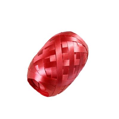 Cina OEM d'arricciatura rosso dell'uovo del polipropilene del pallone della decorazione del nastro di 20m in vendita