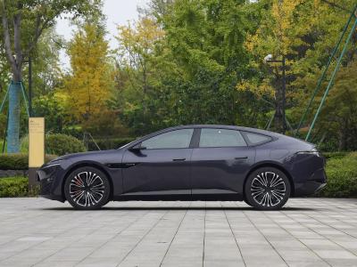 中国 2025 AVATR 12は,中国の高級電気セダンである. 2つのモード: Ev と Erev を搭載している. 販売のため