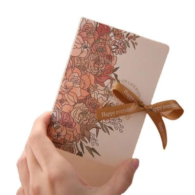 Cina Bastoni regalo personalizzato artigianato scatole di nozze come scatole di cioccolato e rose quadrate in vendita