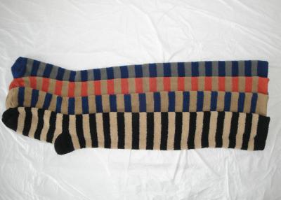 Cina Calzini della metropolitana del ginocchio bilaterale del cashmere delle signore alti con tessuto normale per la primavera in vendita