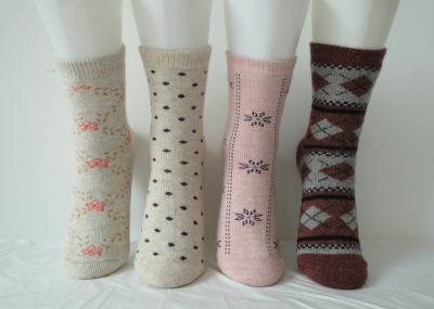 Cina La lana d'angora ecologica di stile di pithiness colpisce con forza l'acrilico di 50% per le signore in vendita