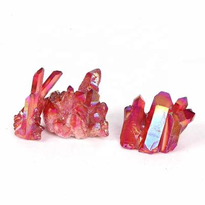 Cina Wholesale Europe High Quality Natural Ore Healing Quartz Crystal Home Ornaments Red Electroplate Crystal Cluster in vendita