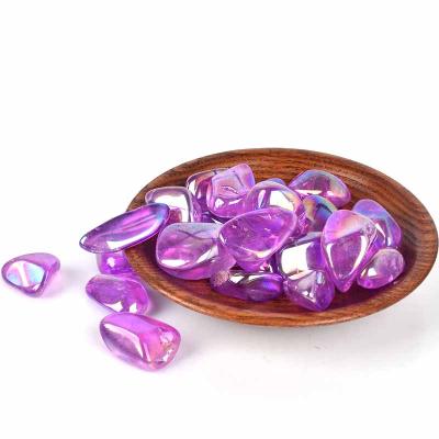 Cina Europe Pink Electroplate Quartz Polishing Tumbling Crystals Gravel Stones For Healing in vendita