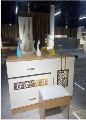 Chine Meubles tapissés de luxe de chambre à coucher de style d'hôtel chambre à coucher de 1,8 mètres à vendre