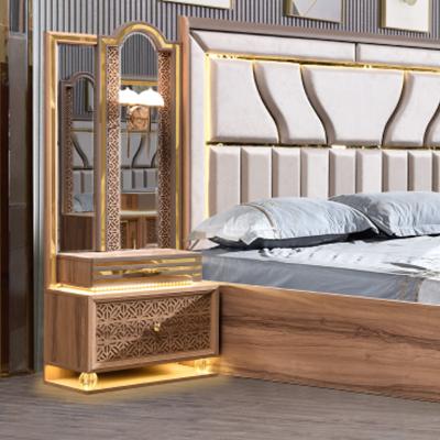 Chine Style turc de luxe cadre en bois de taille royale lit ensemble tête de lit Led moderne classique maison complète meubles de chambre en bois à vendre