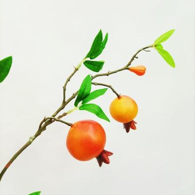 Cina Ramo lungo del cachi artificiale dell'albero da frutto di altezza della decorazione 70cm della Tabella singolo in vendita