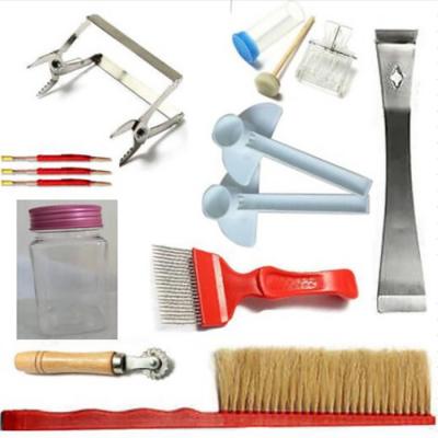 Cina Dispositivo d'avviamento Kit Per Beginners di apicoltura di acciaio inossidabile un insieme di 11 pezzo in vendita