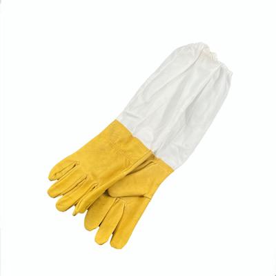 Cina Protezione gialla di Prova di puntura Gloves Per Hands dell'ape della pelle di pecora in vendita