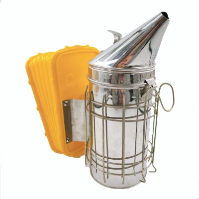 Cina Stainless Steel Bee Hive Smoker Honeycomb Smoker Beekeeping Protection in vendita